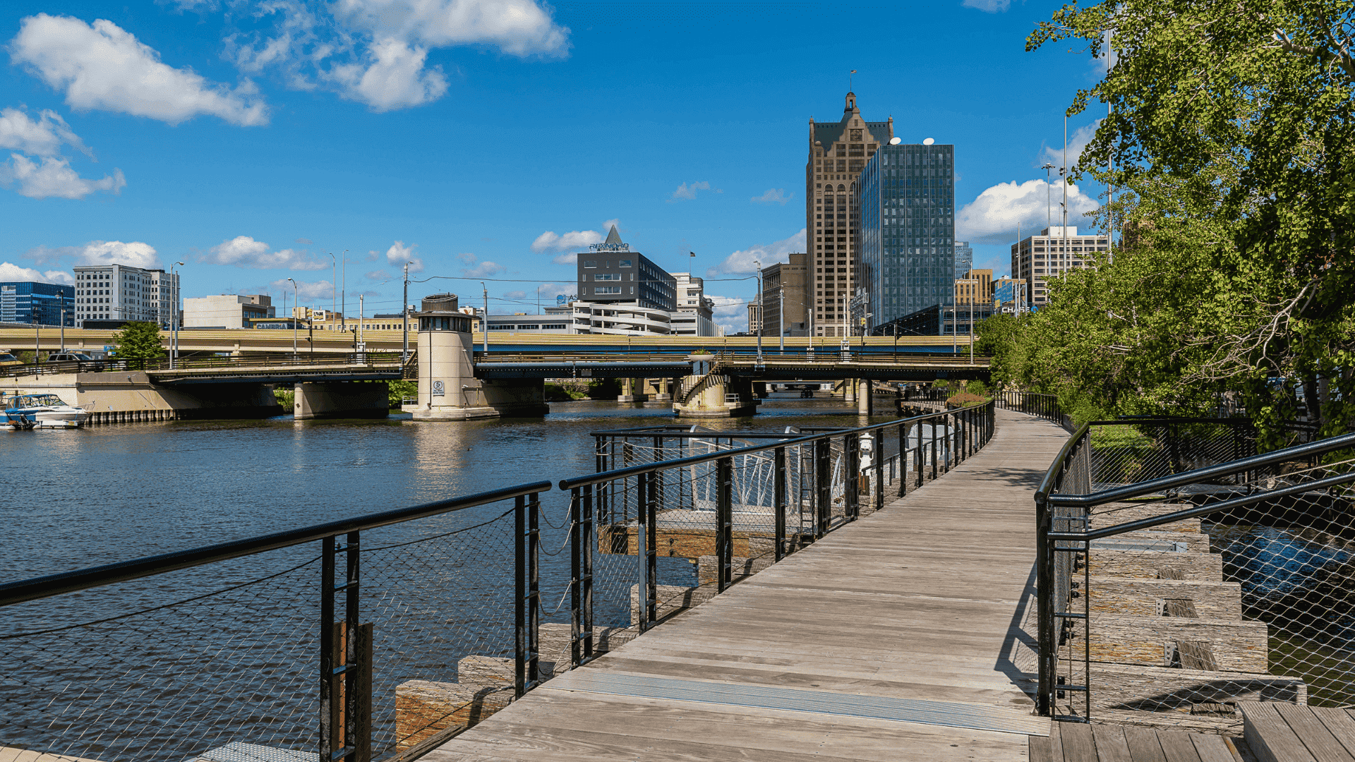 10 Best Places To Propose In Milwaukee - Top 10 Best Places